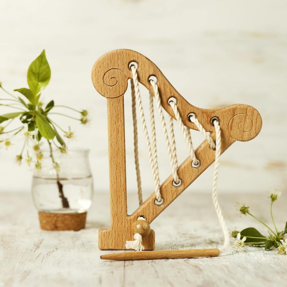 Harp Lacing Toy - WoodenCaterpillar Toys